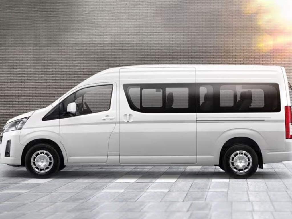Phuket Airport Van Transfer - Comfortable & Reliable Service